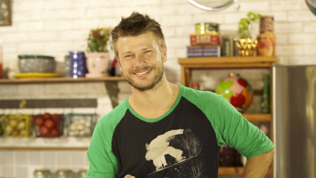 Rodrigo Hilbert fala sobre novo programa no GNT: “Começamos essa conversa”