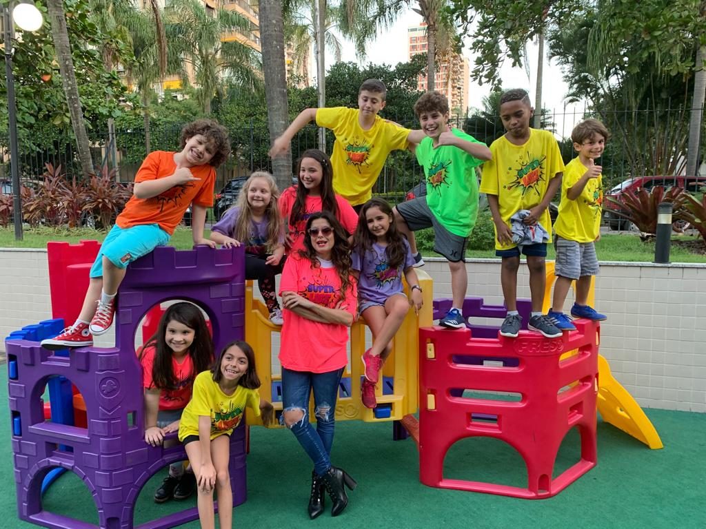 Diretora dos Irmãos Neto lança, Super Like canal infantil no Youtube