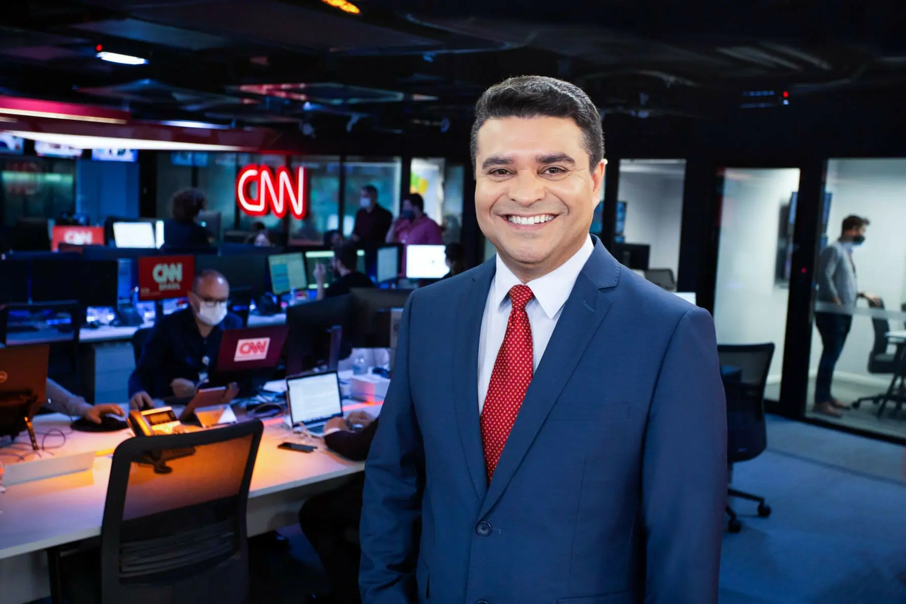 CNN Manhã passa a abrir a programação ao vivo da CNN Brasil uma hora ...
