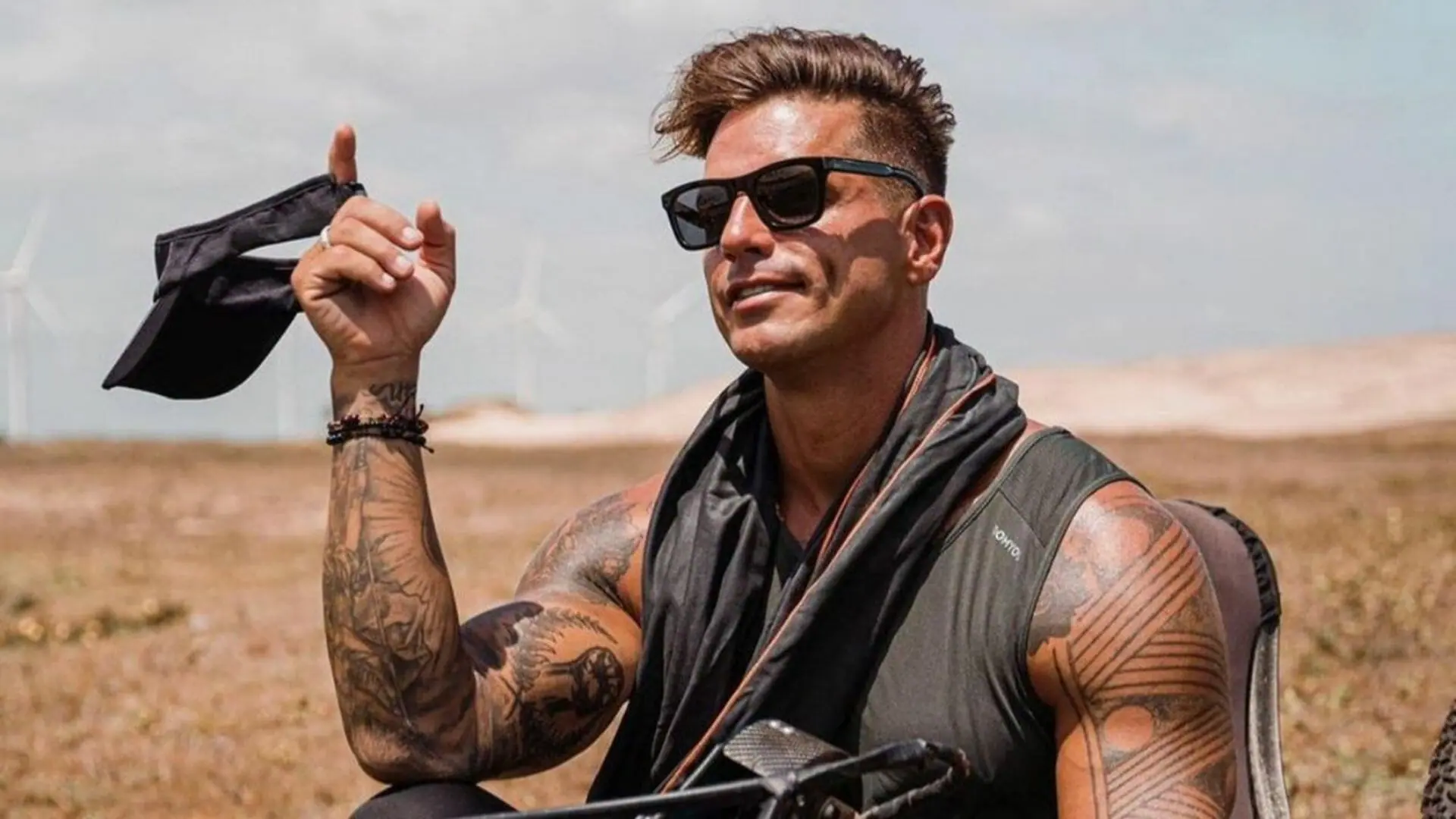 Apresentador de No Limite: Acidente e esposa de Fernando Fernandes