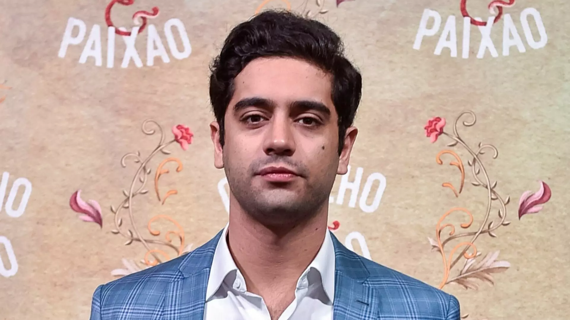 Quem é Décio em Renascer? Rapaz muda a vida de Buba